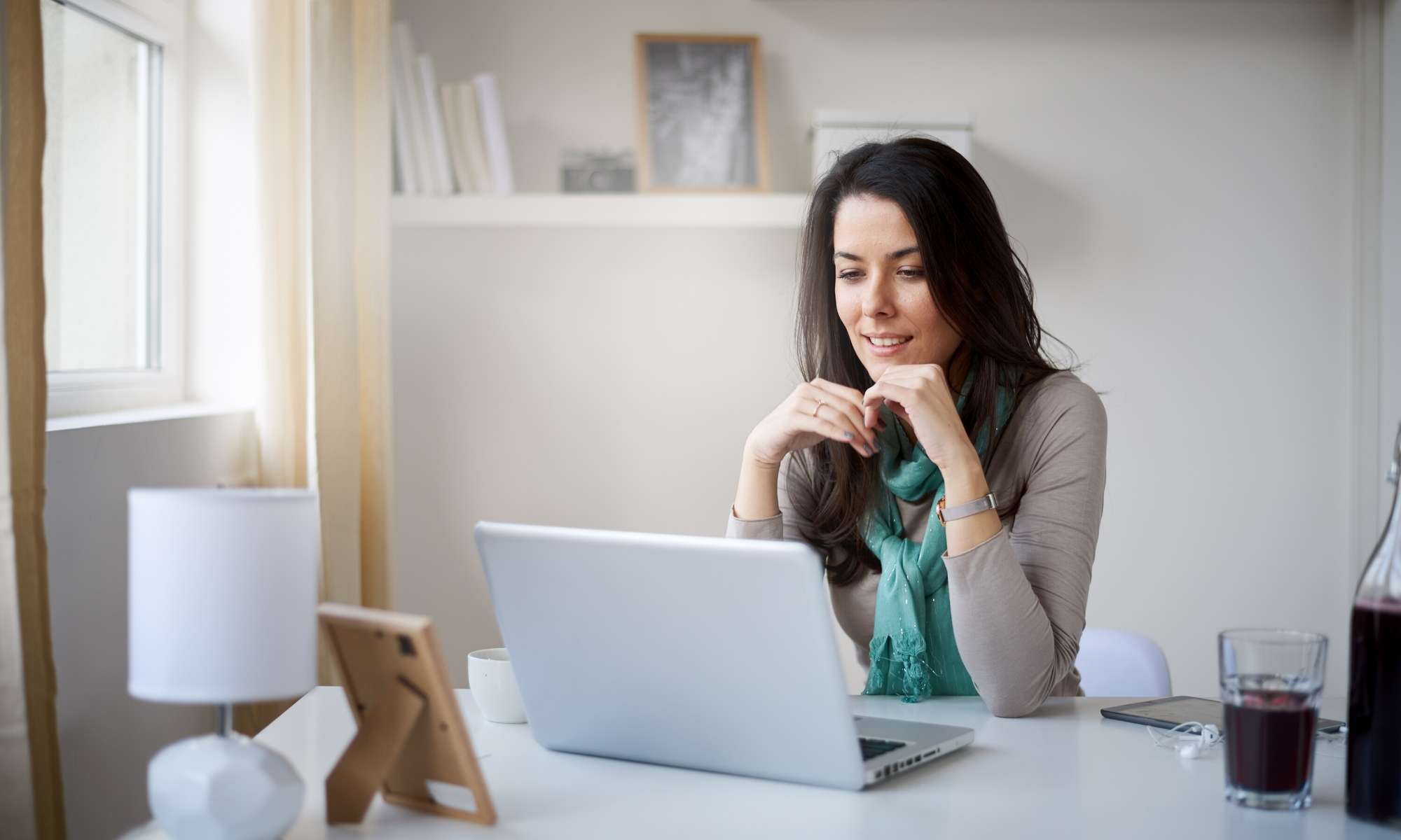 Work From Home Jobs: Top 10 Best | Professional Alternatives