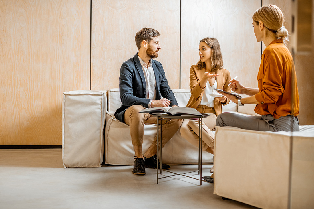 Property Management Accountant For Financial Operations