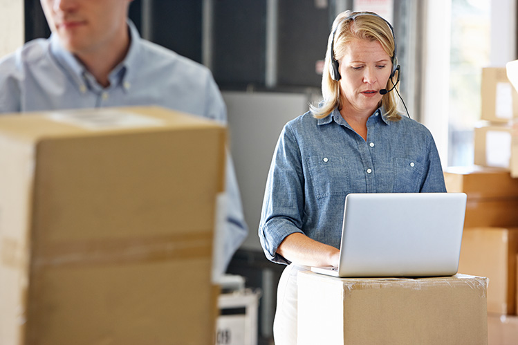 Duties And Responsibilities Of A Shipping Receiving Coordinator