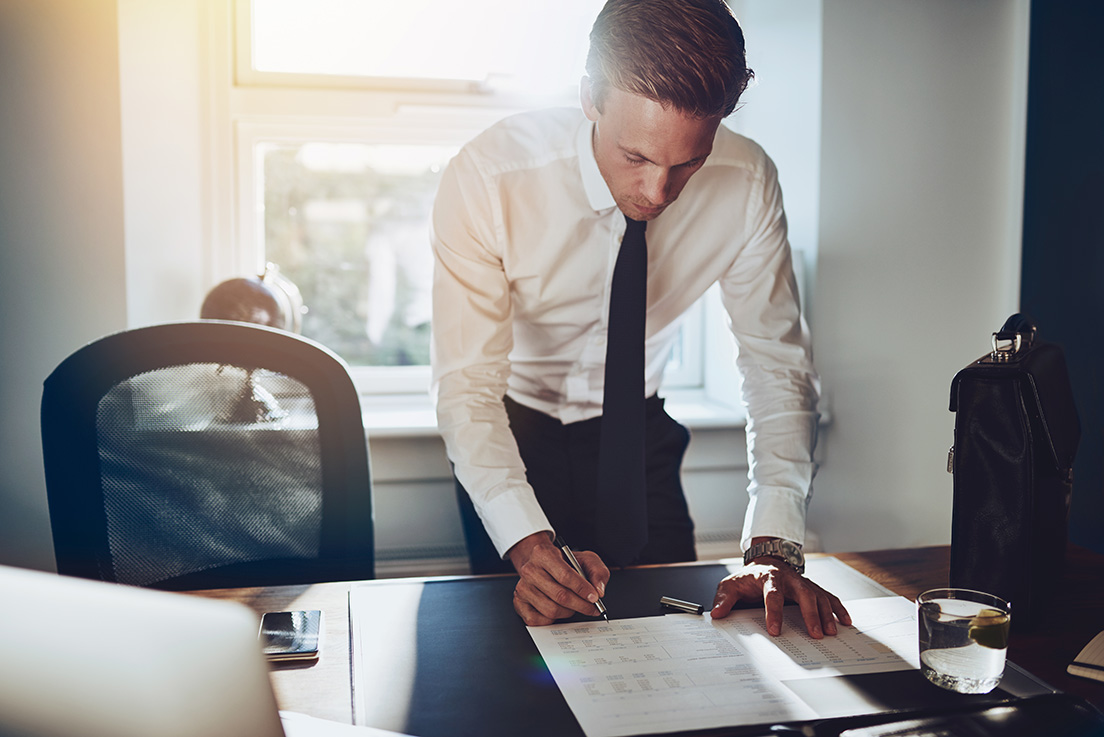 How Houston Paralegals Can Optimize E-Filing and Records Admin